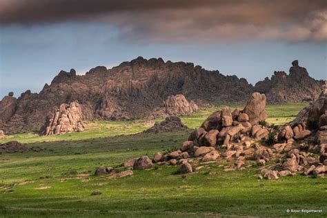Дундговь аймгийн Дундговь аймгийн үзэсгэлэнт газрууд