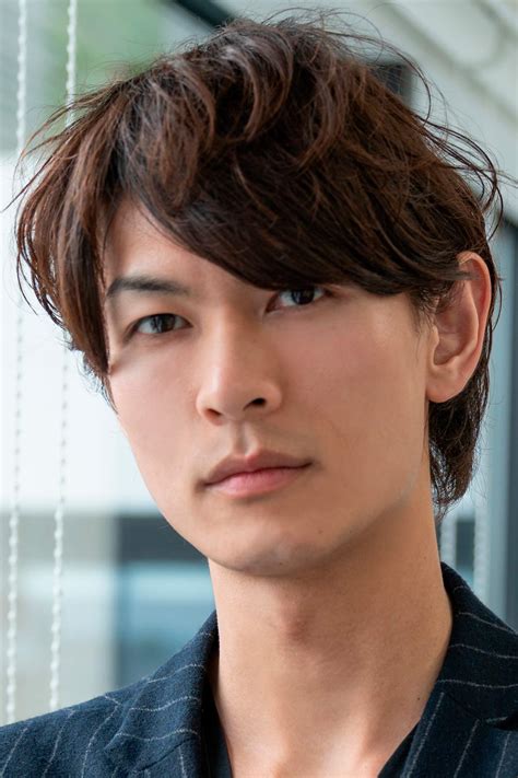 Korean Hairstyle For Men Bangs