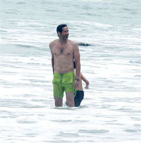 Shirtless Male Celebs David Duchovny