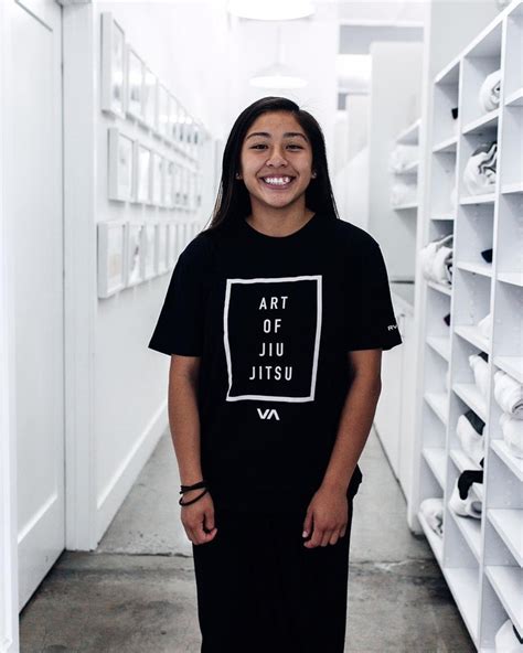 វណ្ណដា ក៏ជាអ្នកគាំទ្រ ខាន់ ចេសា ហើយហៅនាង ជាគ្រាប់ពេជ្ររបស់កម្ពុជា Khmerload Cambodia Latest News