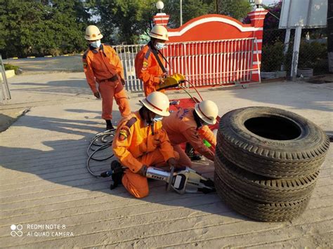 ဝက်လက်မြို့နယ် မီးသတ်ဦးစီးဌာနမှ ရှာဖွေကယ်ဆယ်ရေး လေ့ကျင့်မှုများ ဆောင်ရ