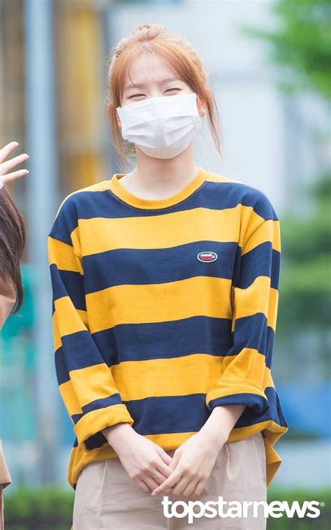 Baemax And 🖤🤍 On Twitter Velvet Fashion Striped Long Sleeve Tee