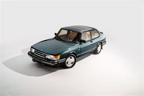1992 Saab 9000 Turbo 1992 Saab 900 S — Saab Replay