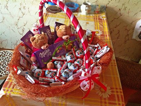 Корзина со сладостями своими руками 63 фото