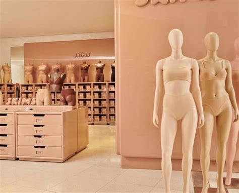 Skims Store Retail Store Design Retail Trends Aesthetic Shop
