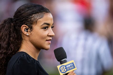 Inside Andraya Carters Rise As Analyst Dubbed The New Face Of Espn Tipped For Bright Future