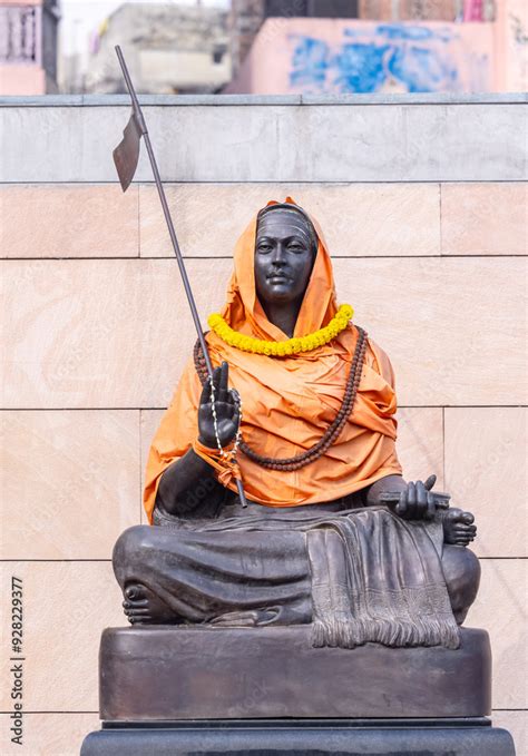 12 Foot High Statue Of Adi Shankaracharya Made Of Chlorite Schist And