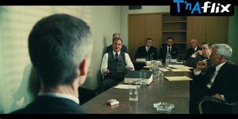 Florence Pugh Butt Breasts Scene In Oppenheimer