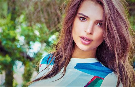 Hollywood P Dyed Hair Face Women Emily Ratajkowski Portrait Model HD Wallpaper