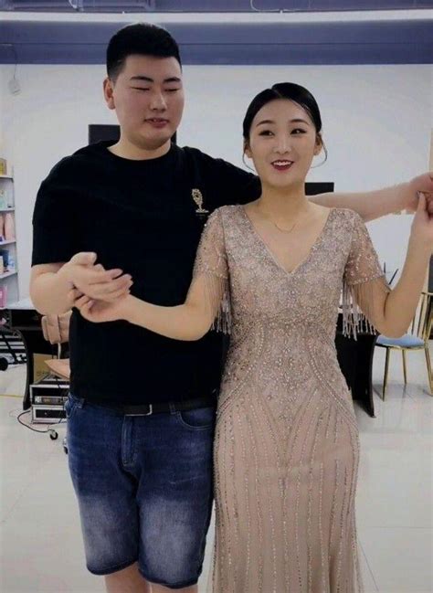大衣哥兒媳陳亞男否認離婚，自稱目前已經分居：讓他好好學習 每日頭條