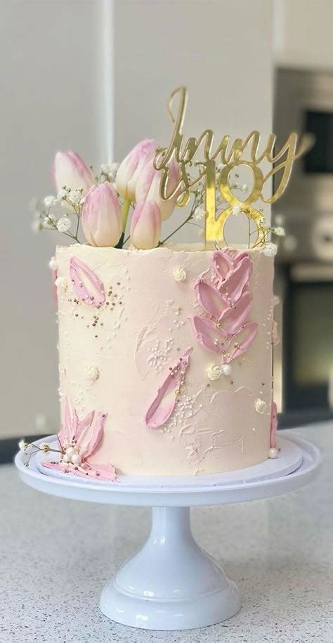 18th Birthday Cake Designs