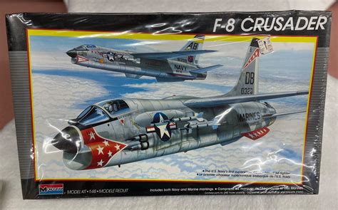 Monogram F 8 Crusader Cornerbids