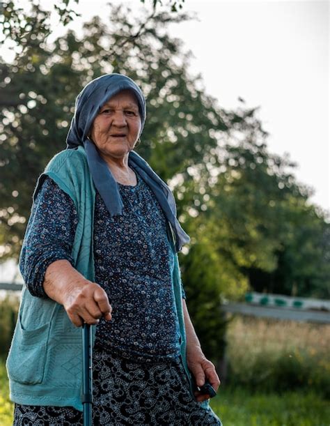 Premium Photo Traditional Muslim Grandmother Outdoors