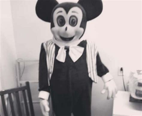 The Creepiest Mickey Mouse Photos Ever Daily Star My XXX Hot Girl