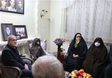 دیدار پزشکیان با مادران و همسران شهدا تسنیم