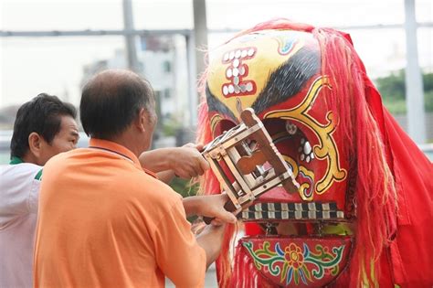 西港刈香d 戊戌香科 入館 金獅陣 8 趙守彥 1960 數位島嶼
