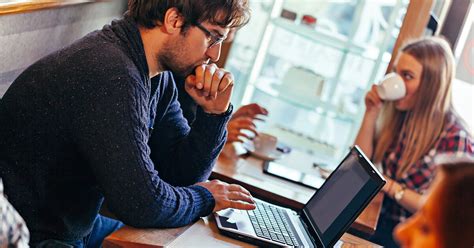 Redis In Docker Containers Running The Popular Docker Image Ionos