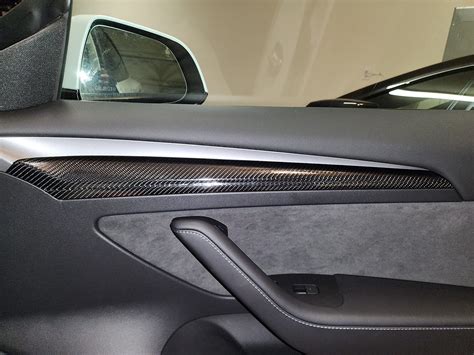 16mo Finance Tinybot Vinyl 6d Carbon Fiber Gloss Car Wrap With Air