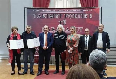 U Mbajtën Takimet Poetike Të Karadakut Mexhid Mehmeti Fitoi çmimin Kryesor Observerkult