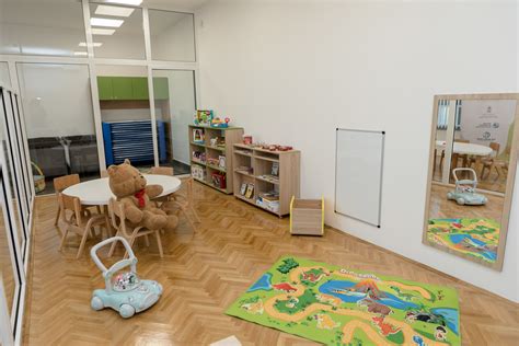 ГРАД ВРАЊЕ ОПРЕМЉЕНО ЈЕ 14 РАДНИХ СОБА У ПУ „НАШЕ ДЕТЕ“ НАСЕЉЕ РАШКА Flickr