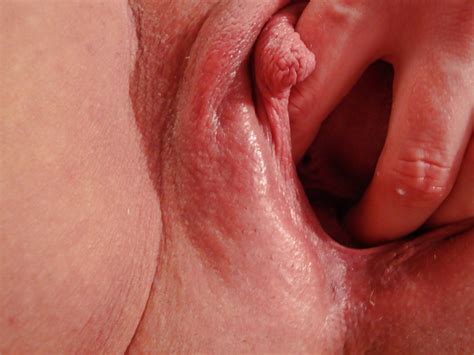 Wet Pussy Lips Spread Open Pics Xhamster