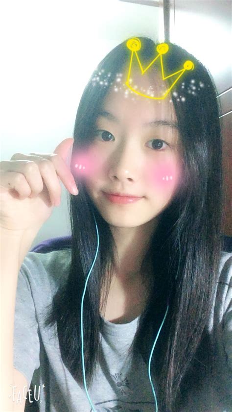 可爱眼镜妹自拍 259p243m 眼镜娘 眼镜妹 自拍 No062701 Yuzhoumeinv 投稿：wqganenshi 眼镜娘 眼镜妹 自拍 宇宙美女馆