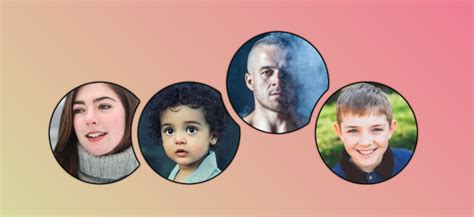 Horizontal List Of Stacked Avatars