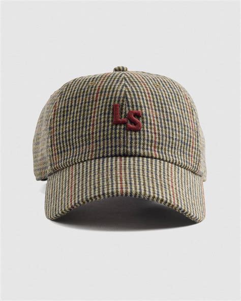 Monogram Cap Black Levis® Ro