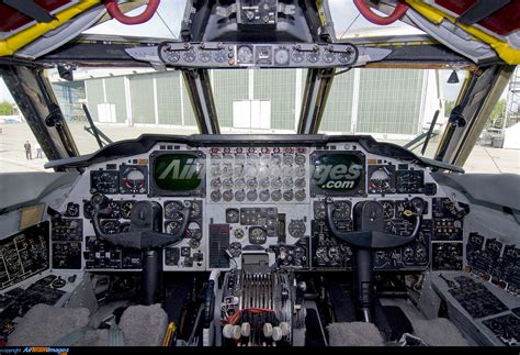 B 52 Cockpit View