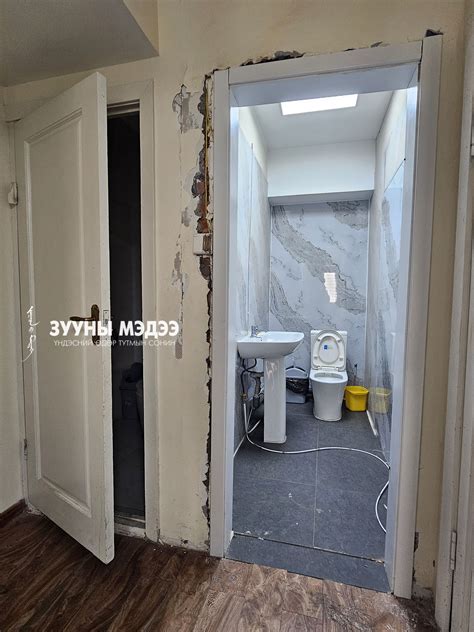 Хүүхдүүд мөрөө түших шахам сууж хичээллэж байхад сургууль барих