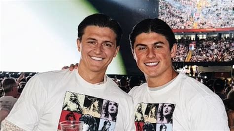 Travis Kelces New Teammate Louis Rees Zammit Gets Into The Chiefs Spirit As Hes Spotted