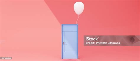 햇빛 그늘과 흰색 풍선 그림자와 분홍색 배경에 파란색 문을 닫습니다 3d 렌더 문에 대한 스톡 사진 및 기타 이미지 문 열기 열기구 Istock
