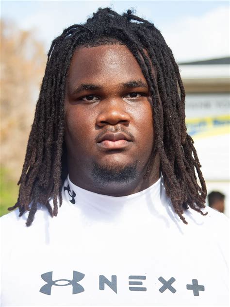 Micah Smith Vero Beach Offensive Line