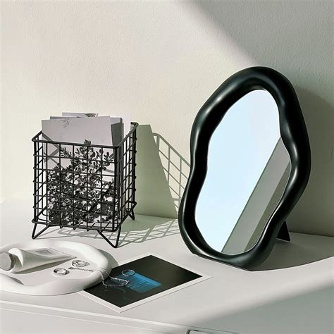 탁상거울 출시특가 비정형 볼륨 프레임 탁상거울 벽걸이 가능 인테리어 화장대 거울 오늘의집 쇼핑