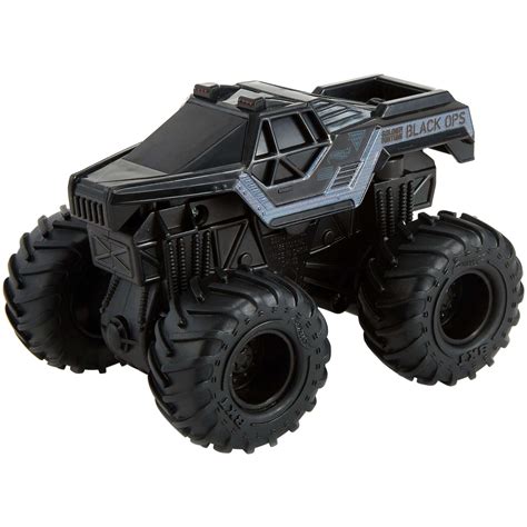Hot Wheels Monster Jam Rev Tredz Soldier Fortune Vehicle