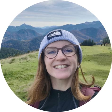 Sophie Clough Research Communities By Springer Nature