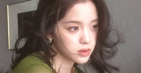 대만 ‘친중 연예인 색출 소문에‘국민 여동생 女배우 국적 박탈 논란