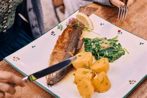 Saibling à La Seewiese Altaussee 035 H Rezept Servus