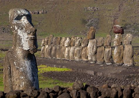 Oldest Monolithic Statue In The World At Zachary Barber Blog
