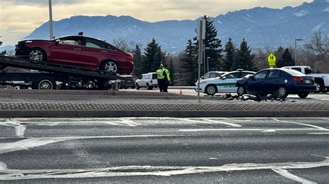 Eastbound Austing Bluffs Parkway Closed At N Nevada Ave Due To Crash Krdo