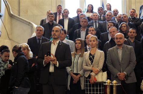 На 25 септември в ЦИК бе изтеглен жребий за поредните номера на партиите и коалициите