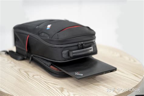 ThinkPad 30th特别版背包 知乎