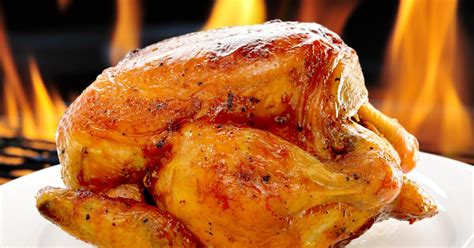 Как запечь курицу целиком чтобы получилась сочной и ароматной