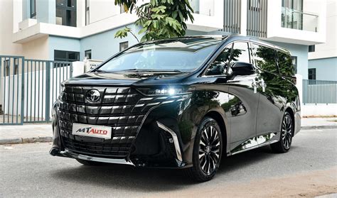 Toyota Alphard Hev 2025