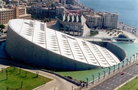 صدور النسخة العربية لكتاب وداعًا الإسكندرية لـ هاري تزالاس بوابة