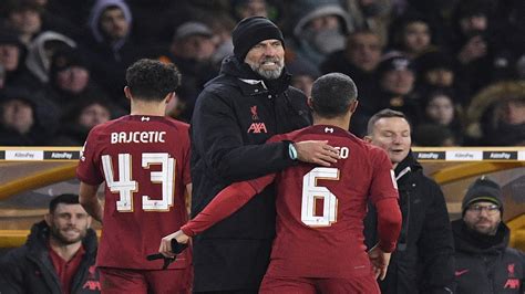 محبوب كلوب يثير الجدل بين جماهير ليفربول والسبب غريب