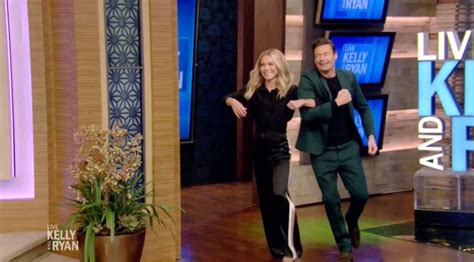Lives Ryan Seacrest Admits He Censored Nsfw Photo As He Smolders