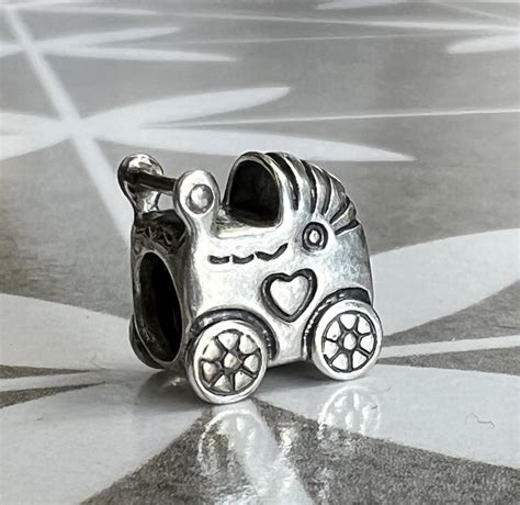 Намистини пандора — ціна 523 грн у каталозі Шарми Купити аксесуари за доступною ціною на Шафі