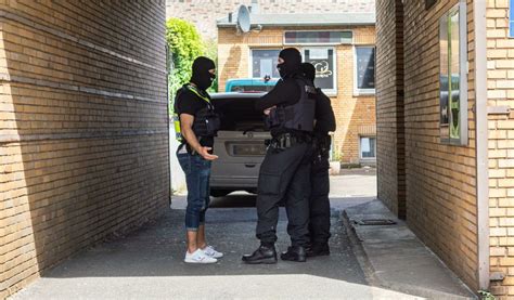 Sex Statt Massage Zoll Filzt Wohnhaus In Hamburg Mopo