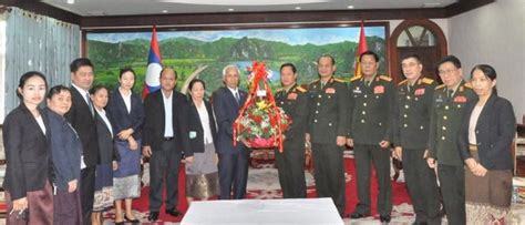 ຫລາຍພາກສ່ວນເຂົ້າອວຍພອນວັນສ້າງຕັ້ງກອງທັບ ປະຊາຊົນລາວ ຄົບຮອບ 74 ປີ